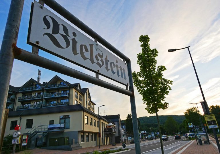 Ãœber Bielstein – Bielstein Online
